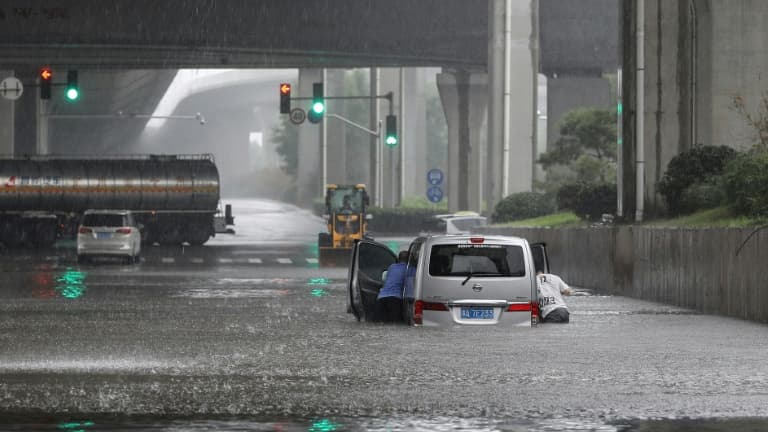 Intempéries en Chine: des inondations "extrêmement graves", près de 200 ...