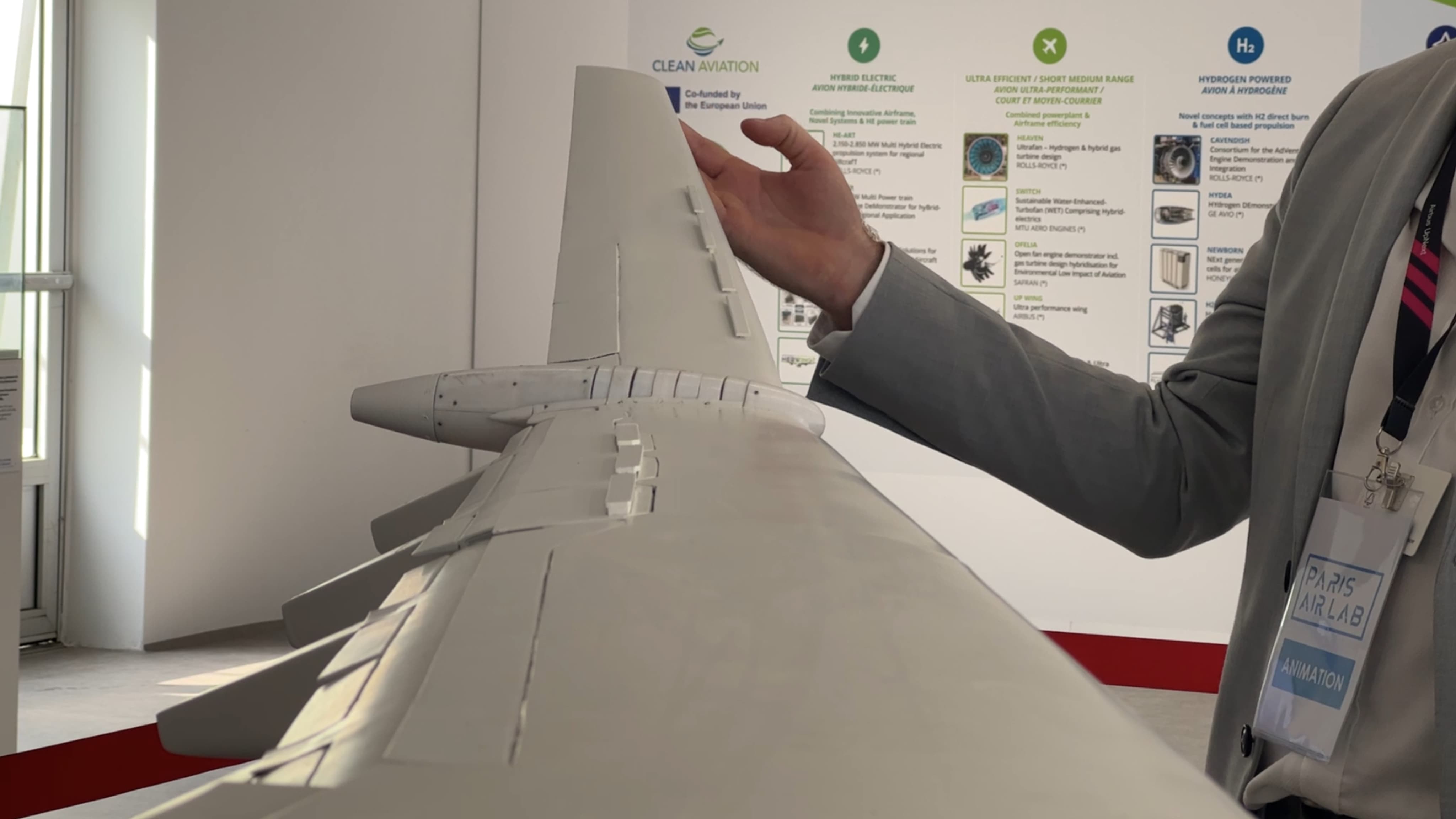Avion du futur: Airbus imagine une aile pliable inspirée par l'albatros