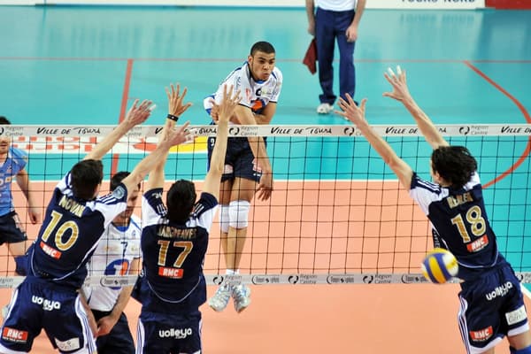 Earvin Ngapeth de retour à Tours, là où tout a commencé pour le prodige ...