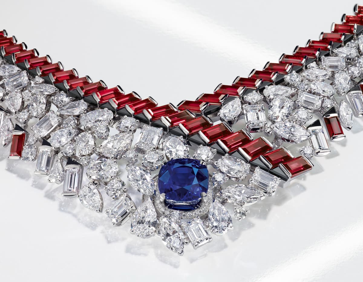 Chanel dévoile une nouvelle collection de haute joaillerie inspirée par ...