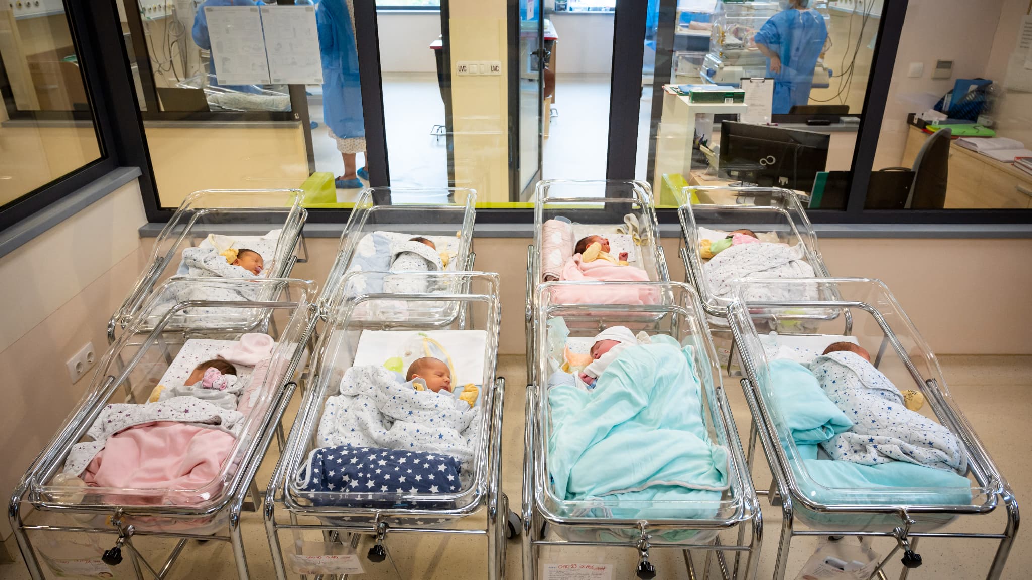 La baisse de la natalité est-elle due à un monde trop anxiogène? "C ...