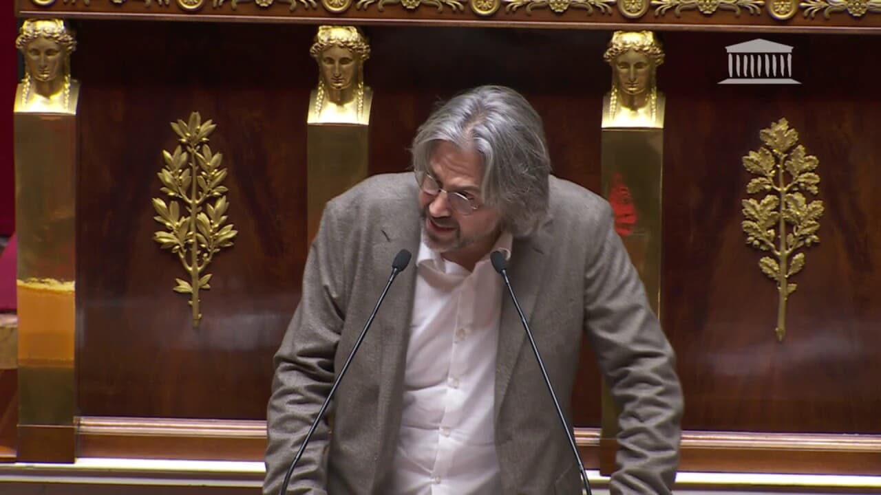 "Aberration législative", "torture": Aymeric Caron, député LFI-Nupes ...