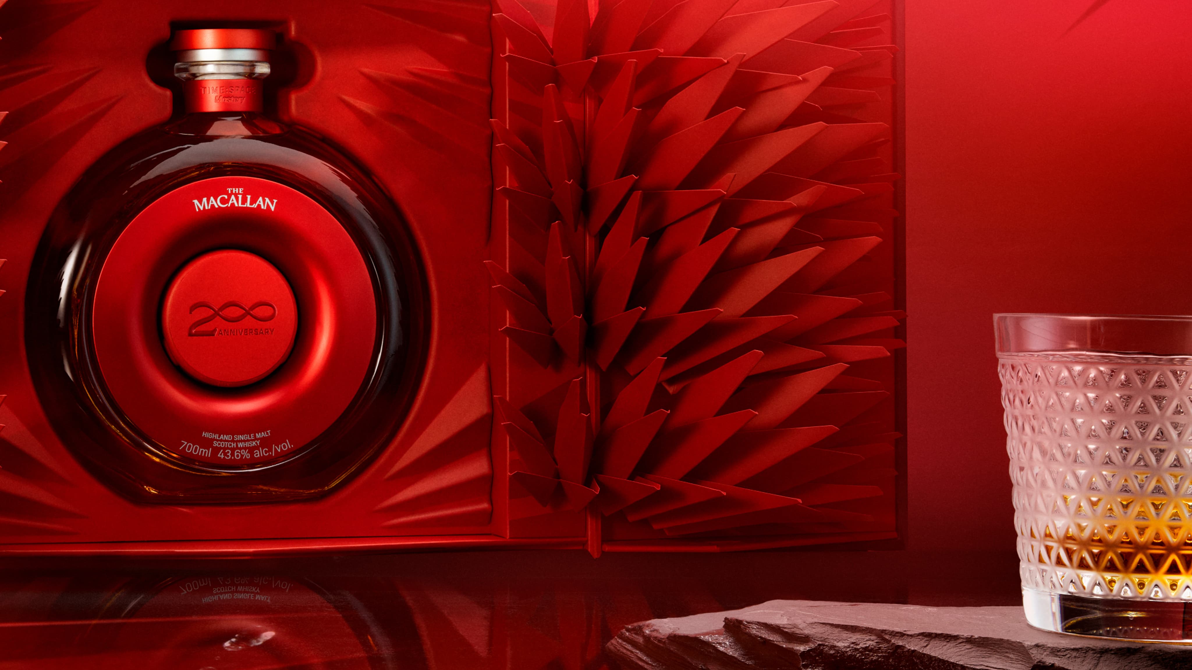 Pour ses 200 ans, la distillerie The Macallan révèle deux breuvages ...