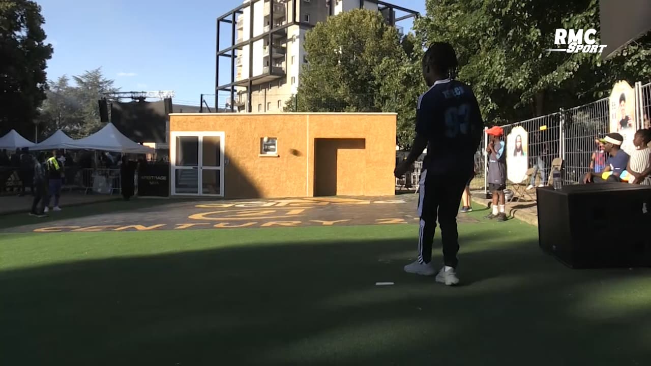 Football : Comment la Lucarne d’Evry est devenue un concept viral et un ...