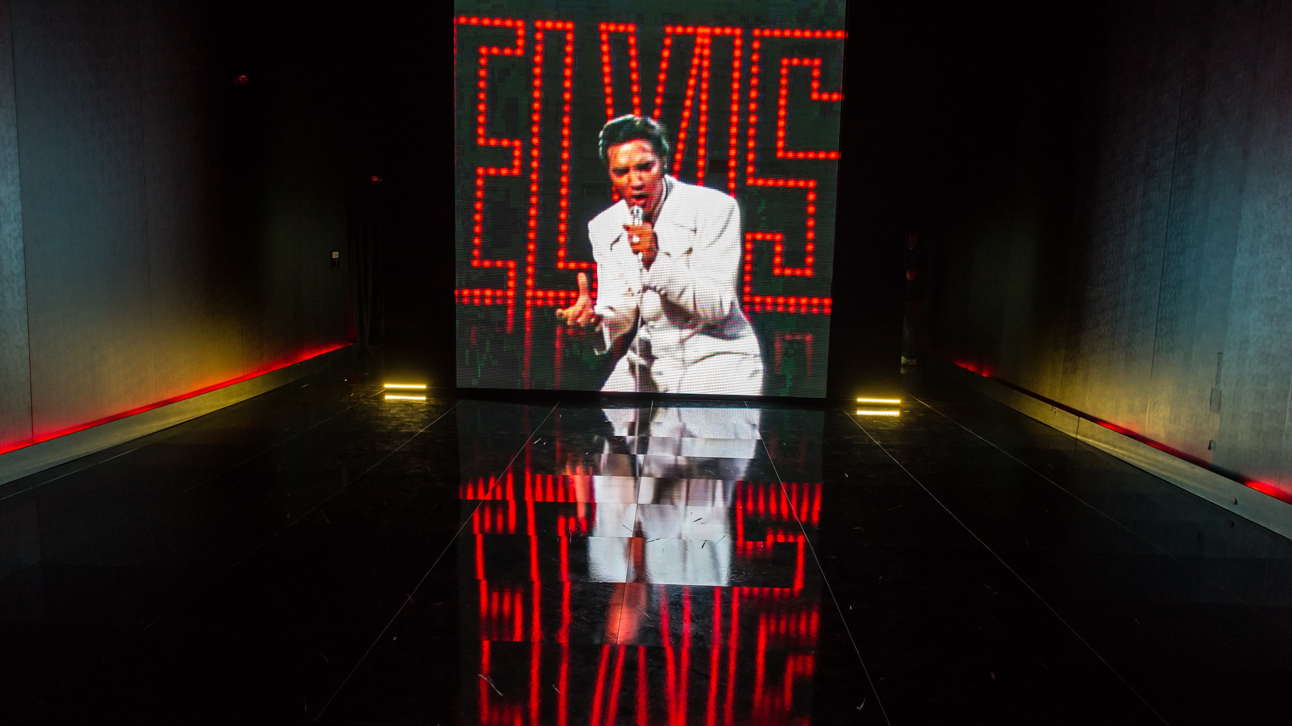 Le bus d'Elvis vendu pour 270 000 dollars
