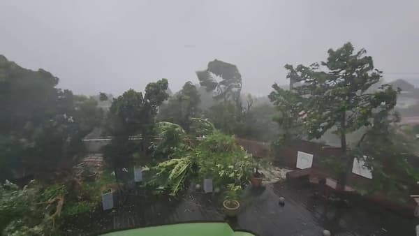 Cyclone Belal à La Réunion: les premières images des puissantes rafales ...