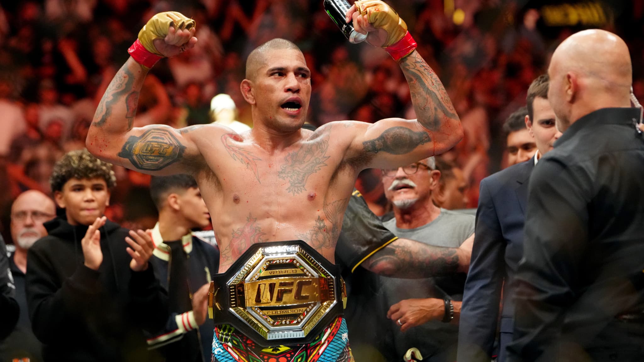 UFC 310: Belal Muhammad forfait, Alex Pereira encore appelé à la rescousse?