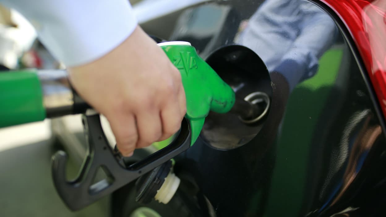 La grande distribution lance des opérations carburants à prix coûtant