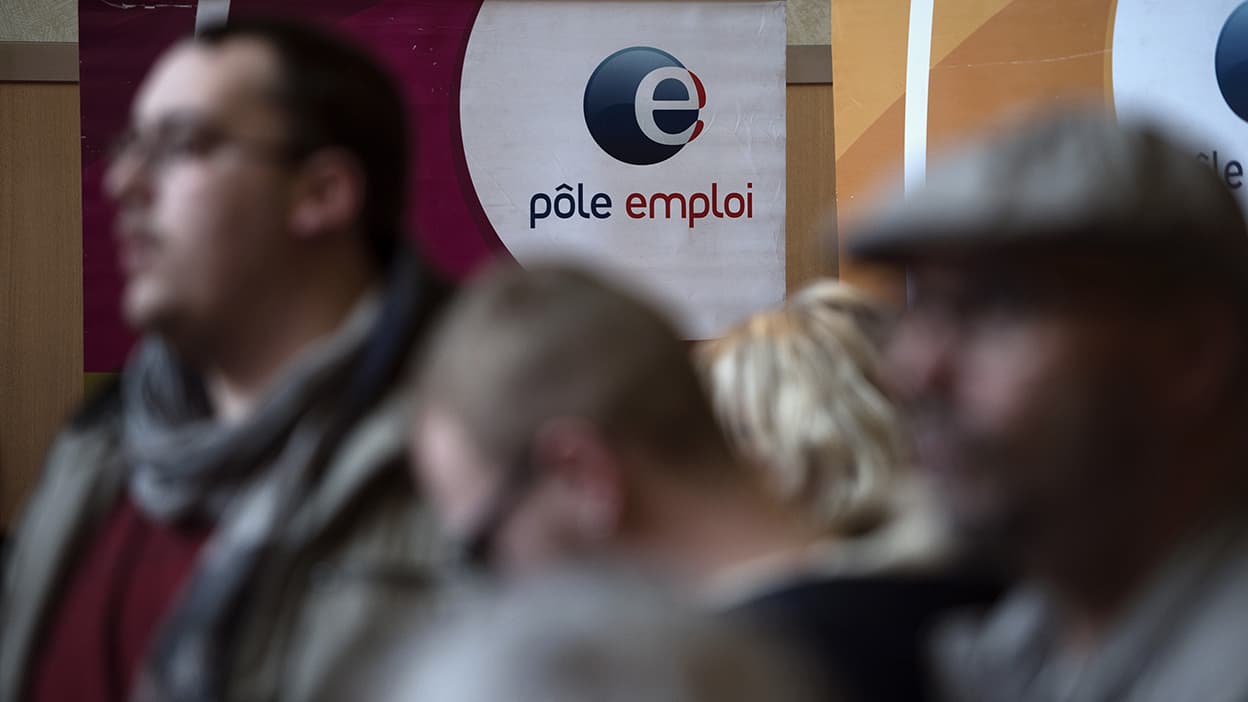 Faut-il durcir le contrôle des chômeurs? Faut-il durcir le contrôle des chômeurs?