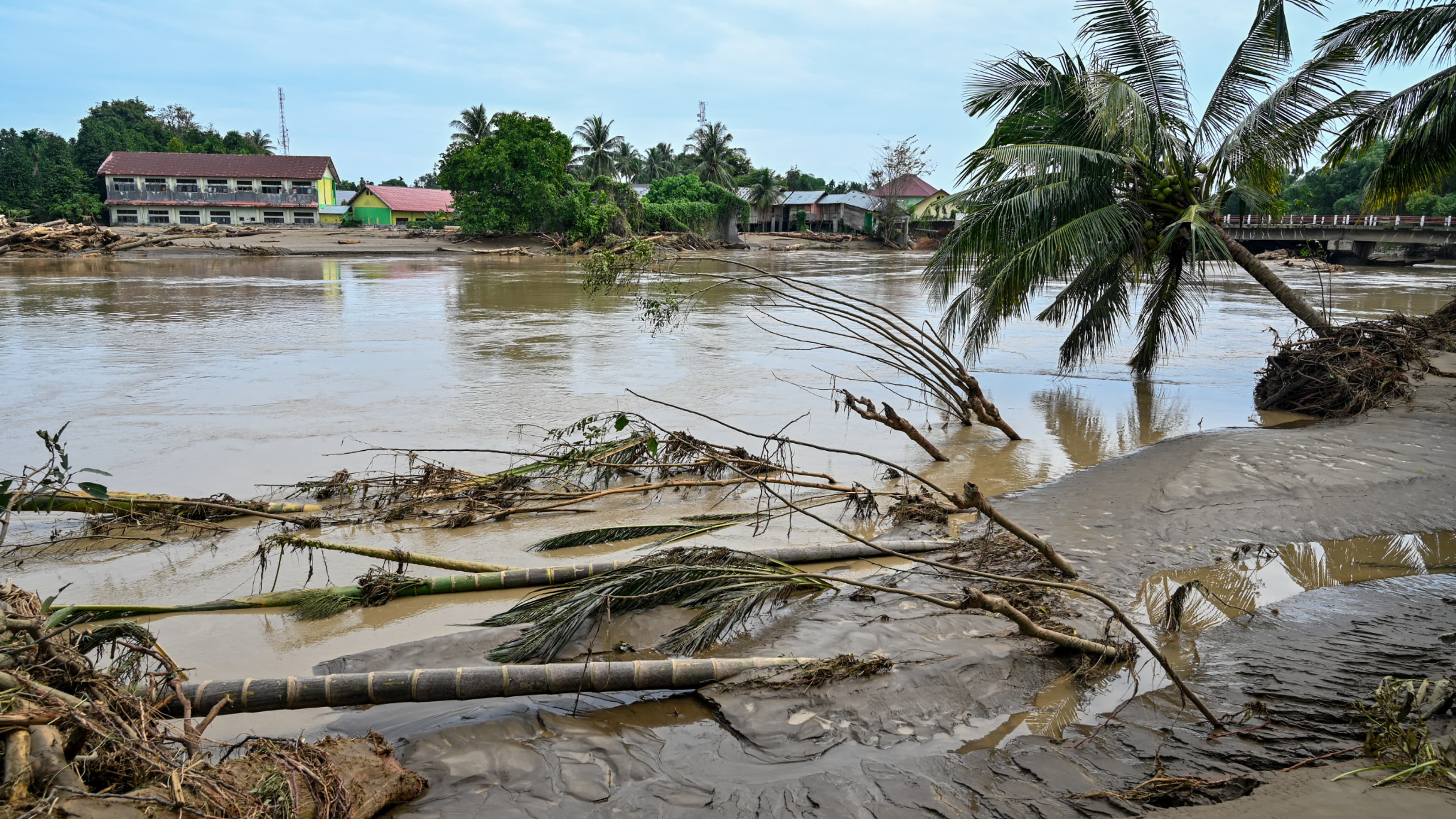 Les images des importantes inondations qui ont fait plus de 300 morts ...