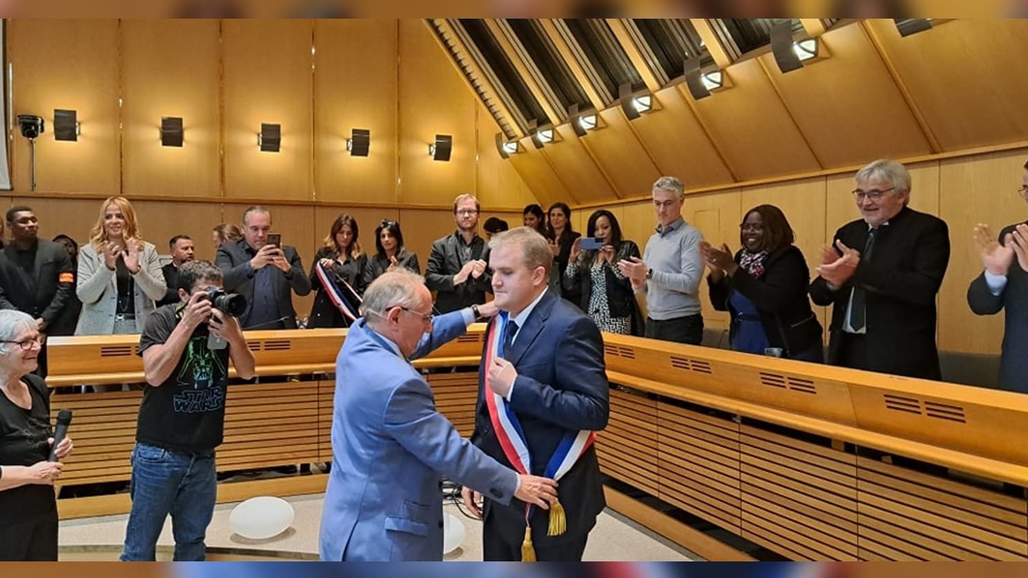 Hauts-de-Seine: le divers gauche Raphaël Adam élu maire de Nanterre ...