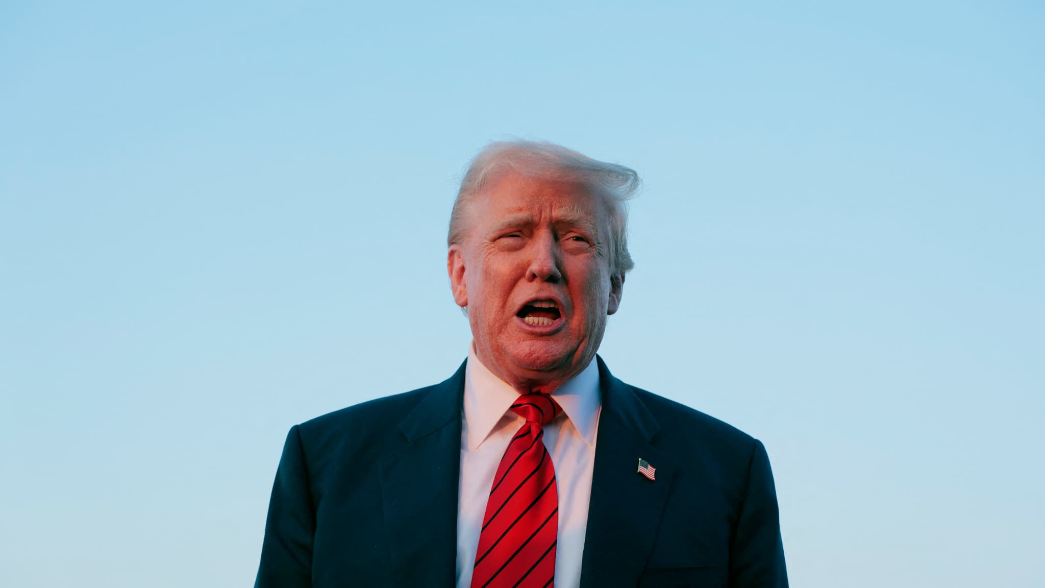 "La pub la plus sexy": Donald Trump s'extasie devant la campagne de ...