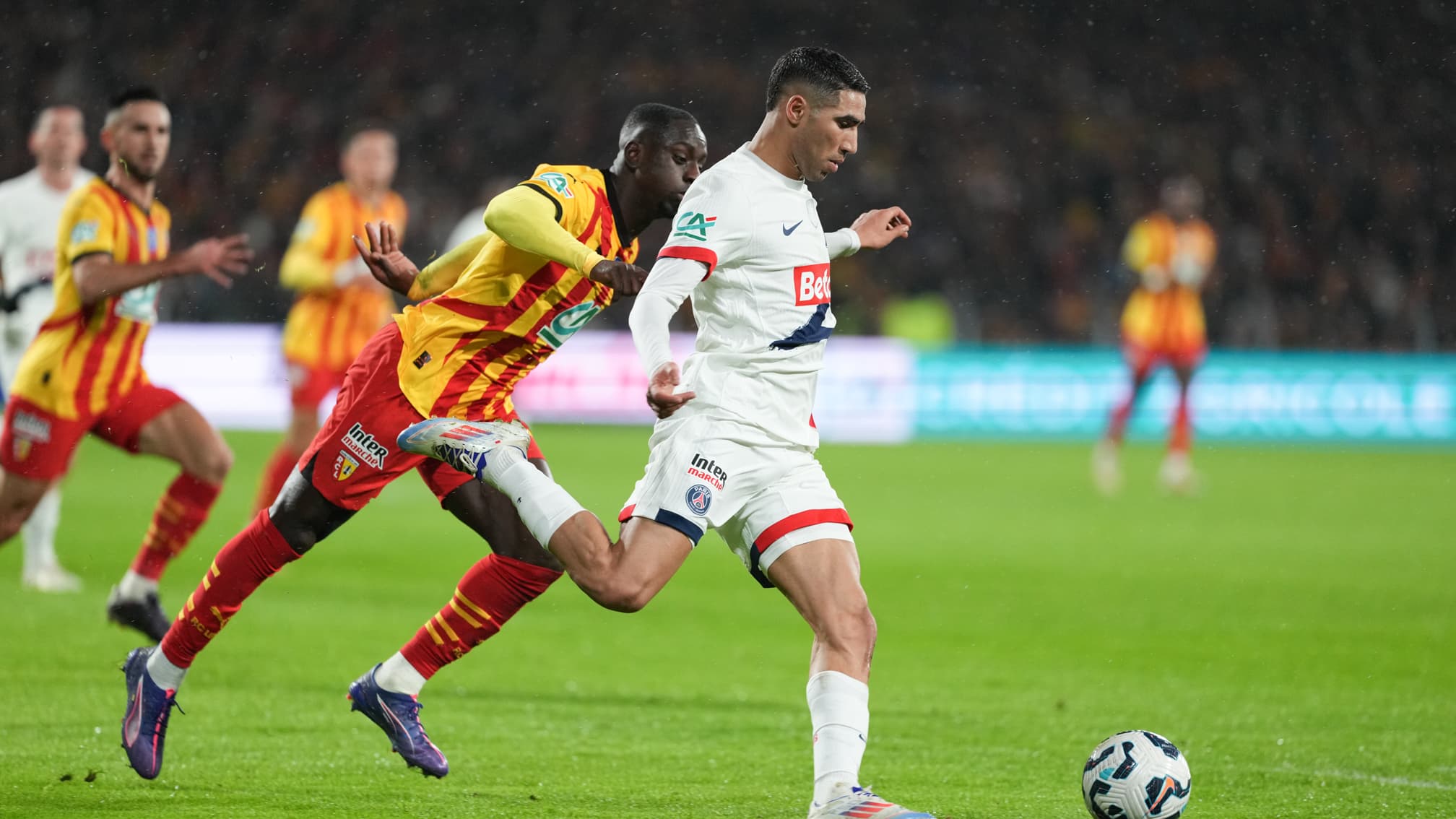 Lens-PSG: la grosse colère d'Achraf Hakimi, qui crie à l'injustice ...