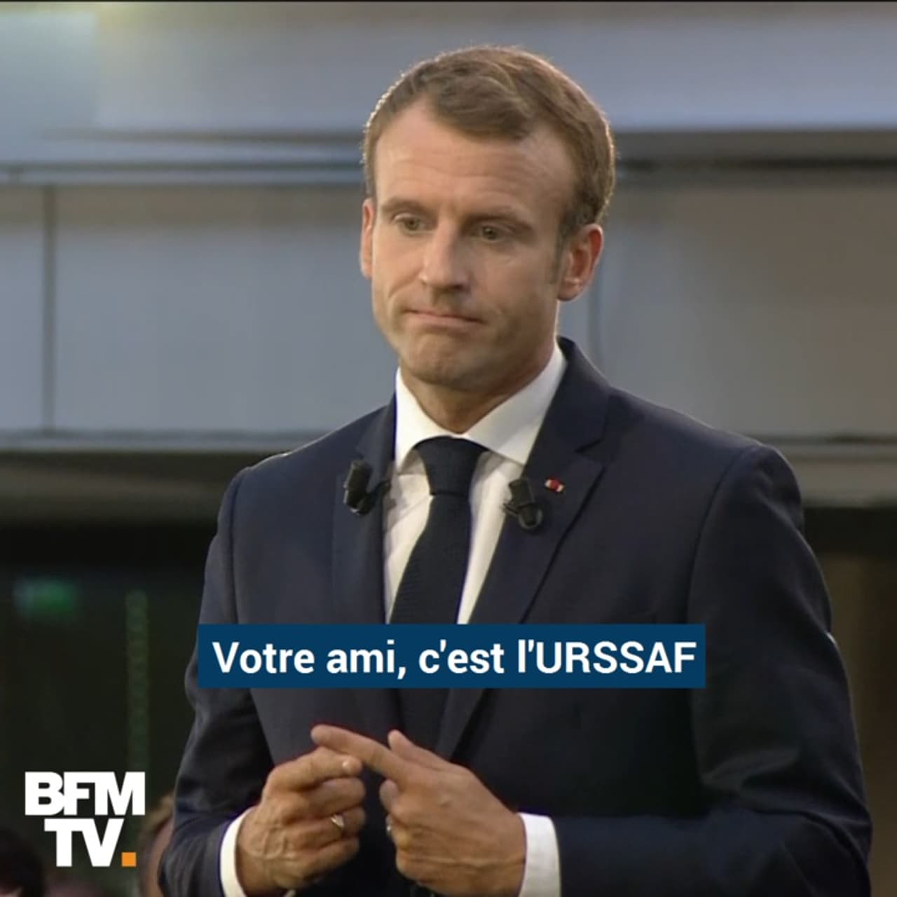 Devant La French Tech Emmanuel Macron Vante Lurssaf à Des Entrepreneurs