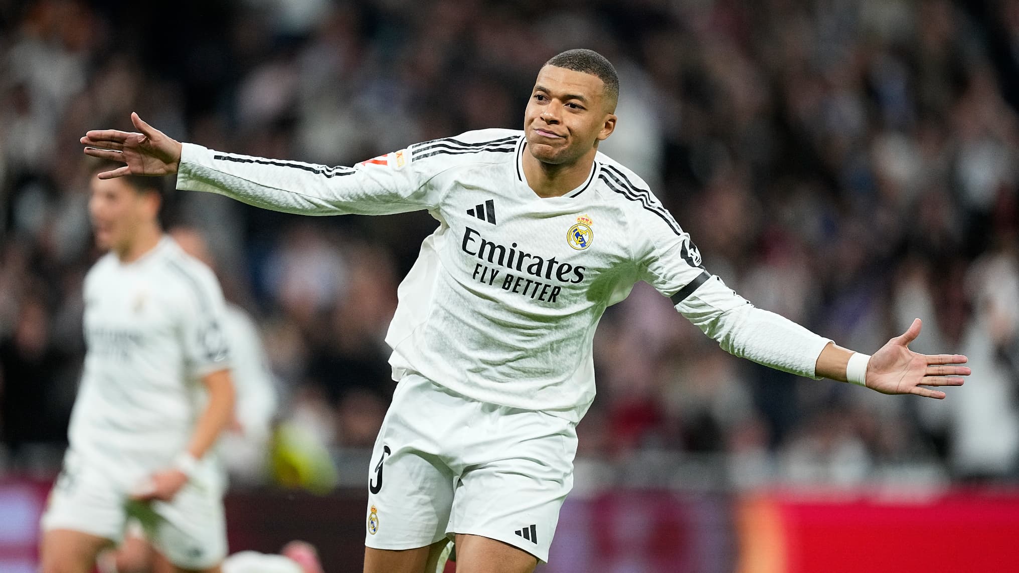 Real Madrid: Mbappé a "les capacités" pour "devenir une légende" du ...