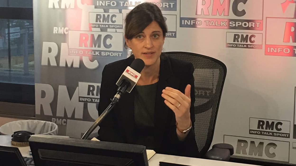Macron visé par des œufs: "Ce type de démonstration décrédibilise la ...