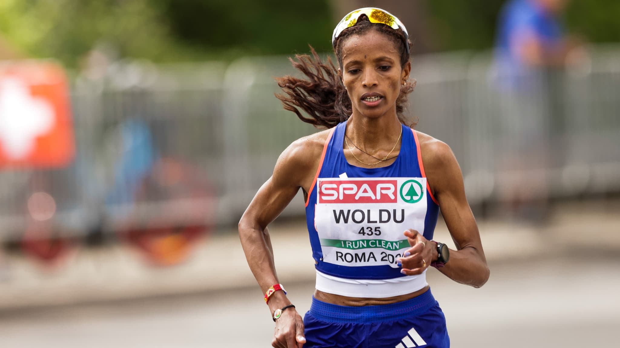 Athlétisme: Mekdes Woldu fait tomber le record de France du marathon à ...