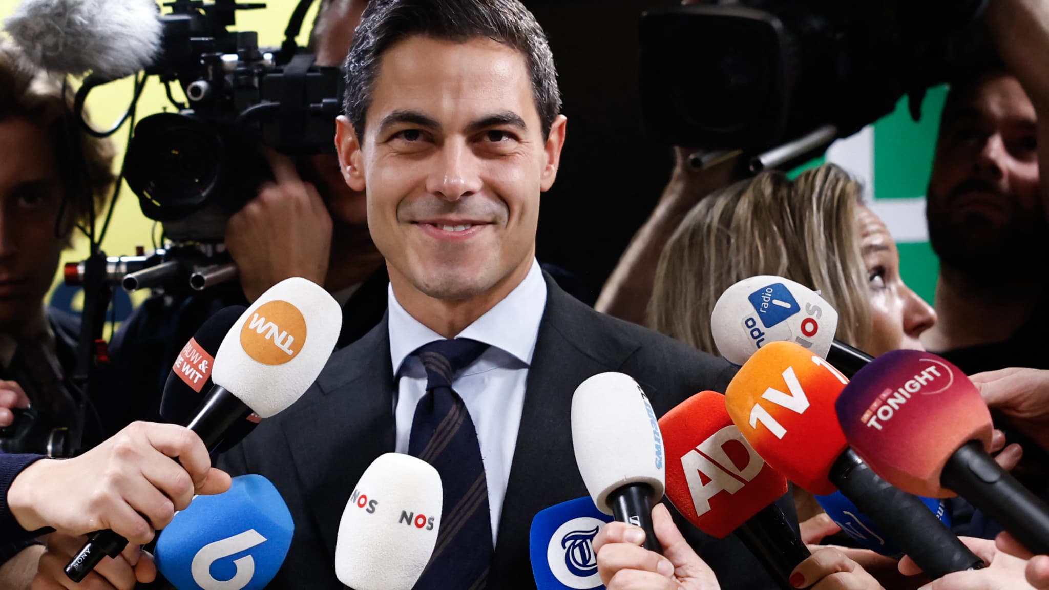 Le parti centriste D66 remporte les élections législatives aux Pays-Bas ...