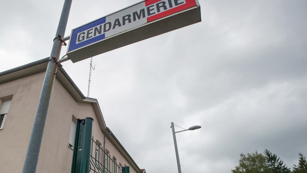 Drame dans le Haut-Rhin: le frère aîné avoue le meurtre de sa soeur Drame dans le Haut-Rhin: le frère aîné avoue le meurtre de sa soeur