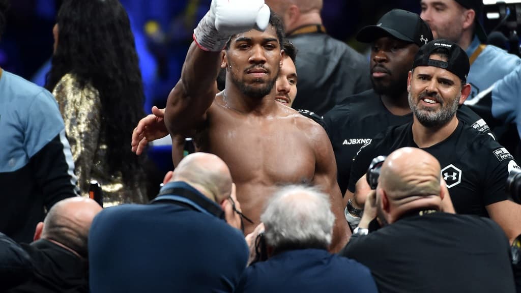Boxe: Joshua pourrait donner la priorité à un combat contre Fury