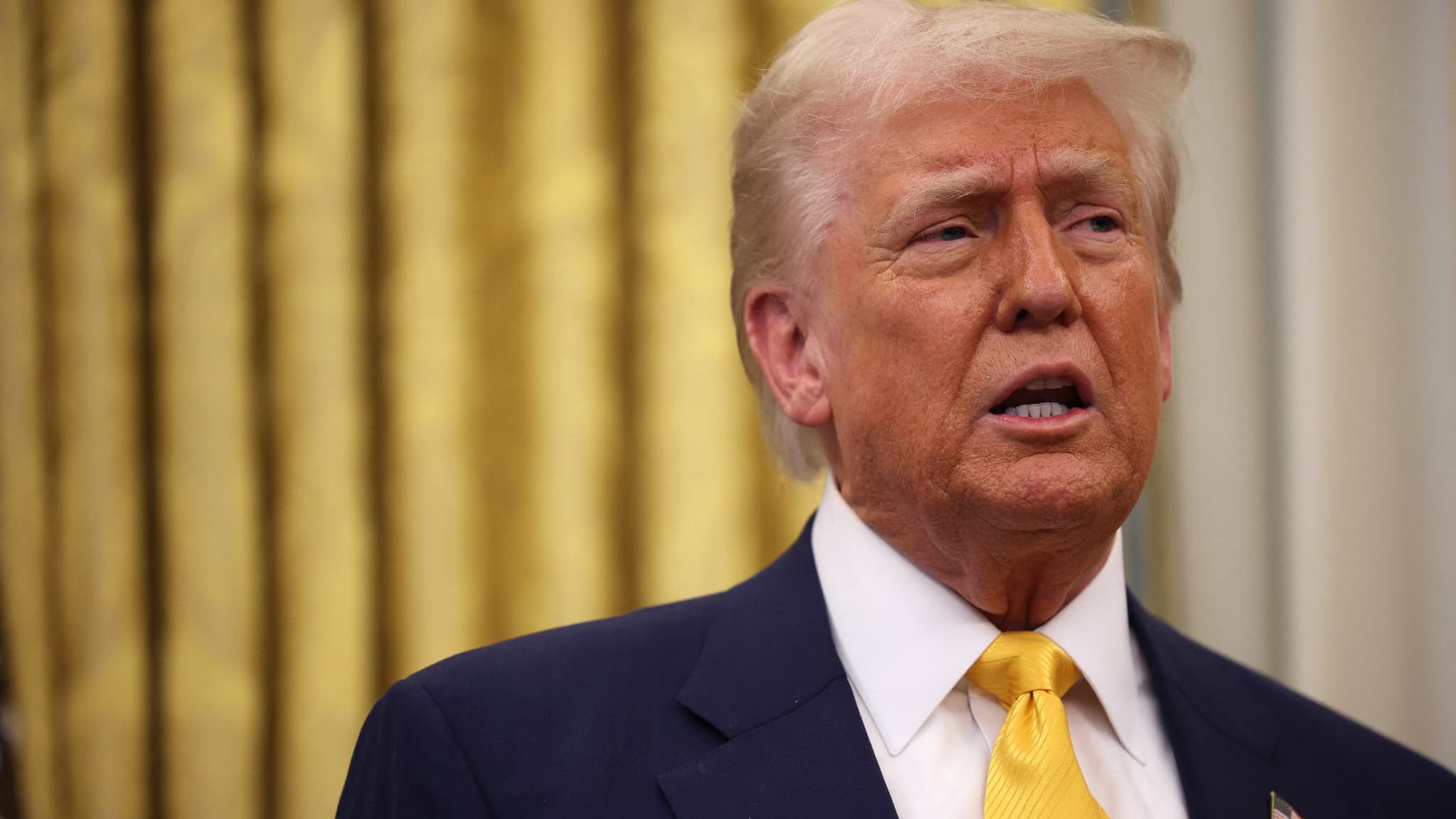 Donald Trump veut vendre un nouveau titre de résidence "carte dorée" à ...