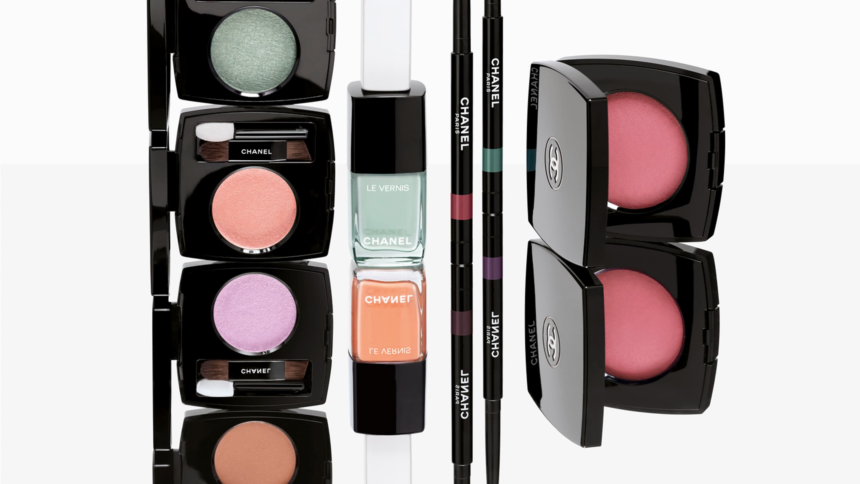 Ode à la couleur et duos ingénieux: Chanel révèle sa collection de ...