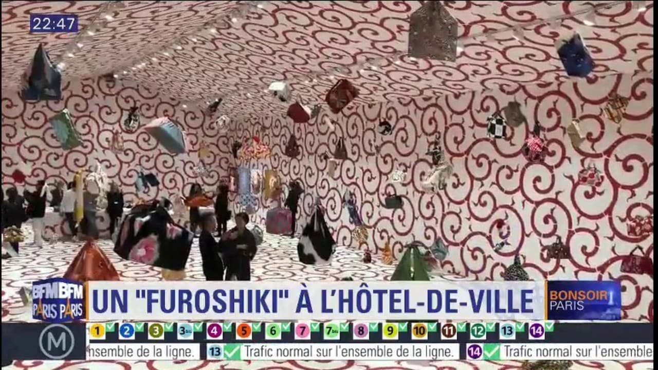 L'Hôtel de Ville de Paris aux couleurs du tissu japonais Furoshiki