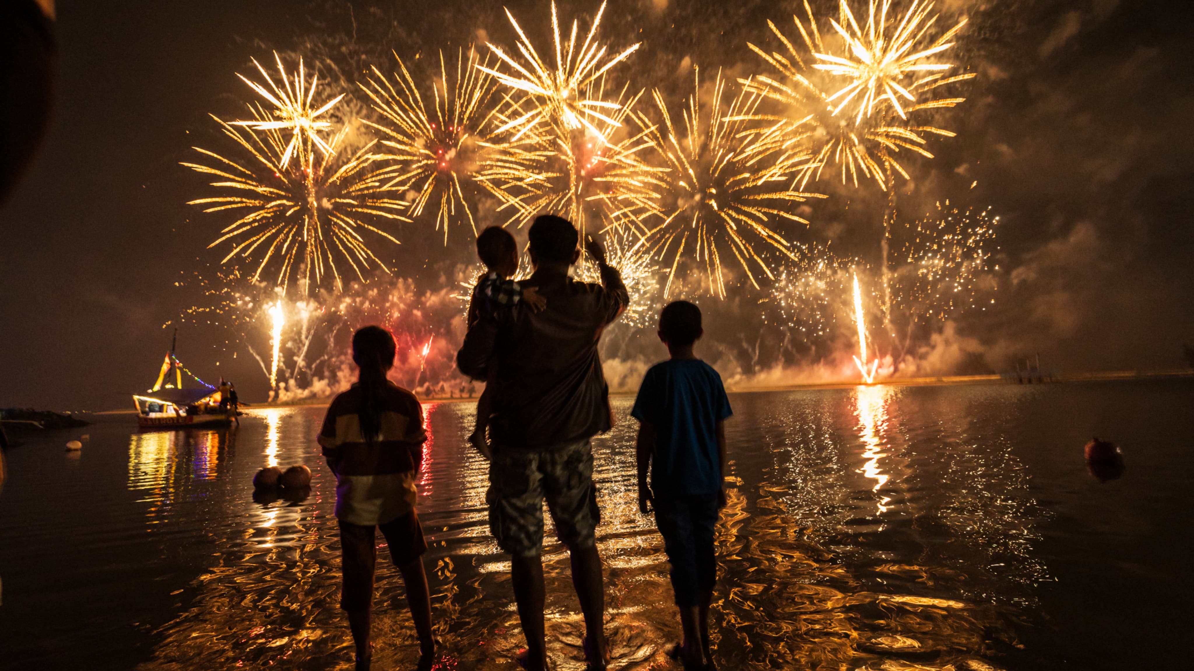 Nouvel an: les plus belles images du passage en 2025