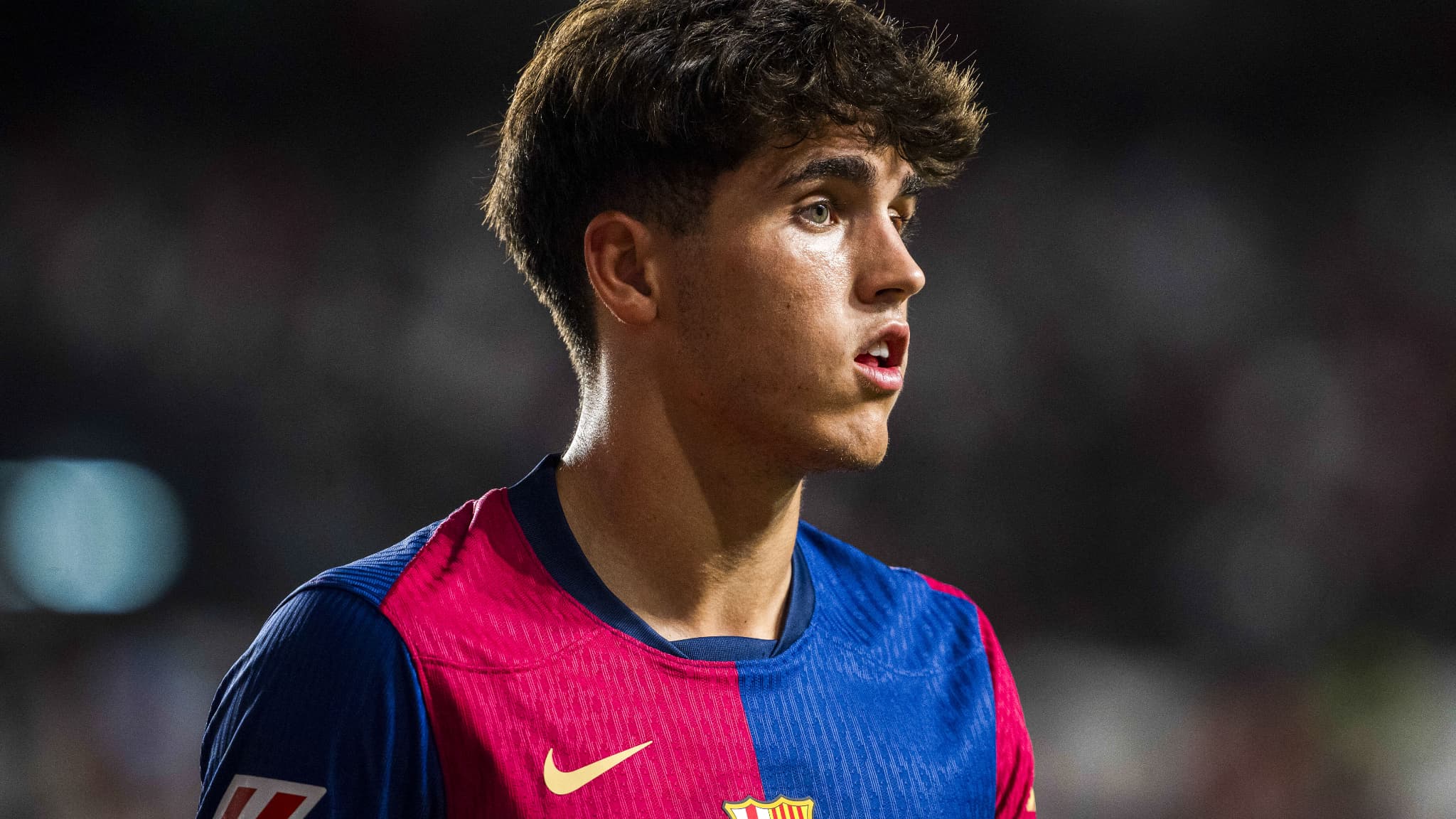 Barça: le drôle de masque de Pau Cubarsi après sa vilaine blessure au ...