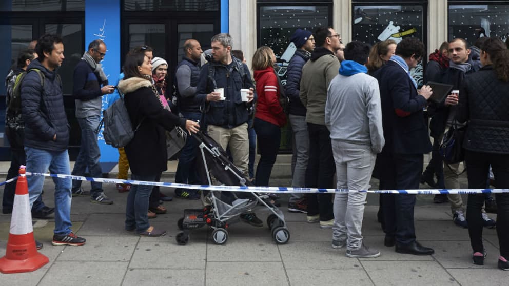 Comment éviter de faire la queue? Voici quelques astuces...