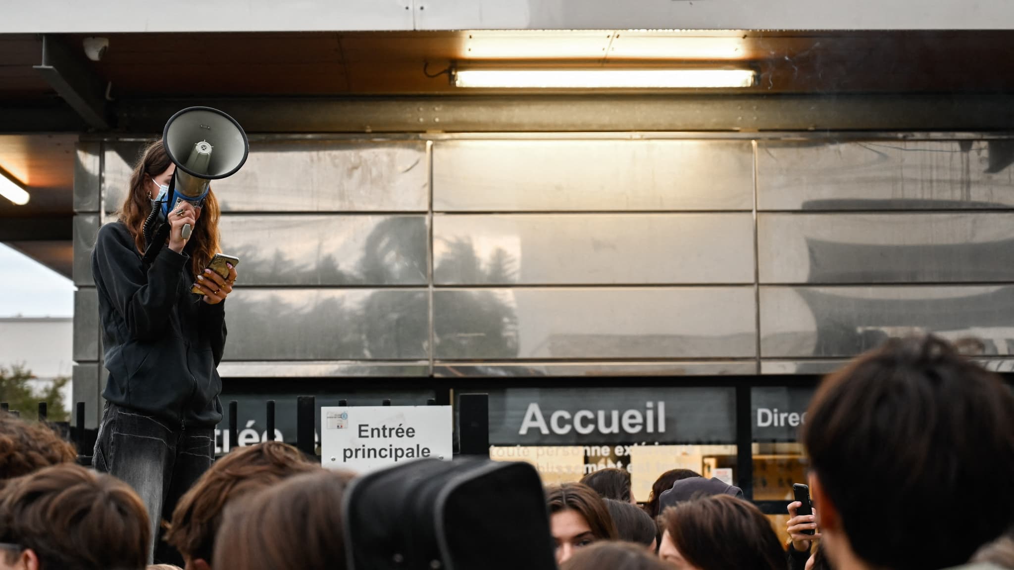 INFO BFMTV. Mouvement du 10 septembre: le premier syndicat lycéen de ...