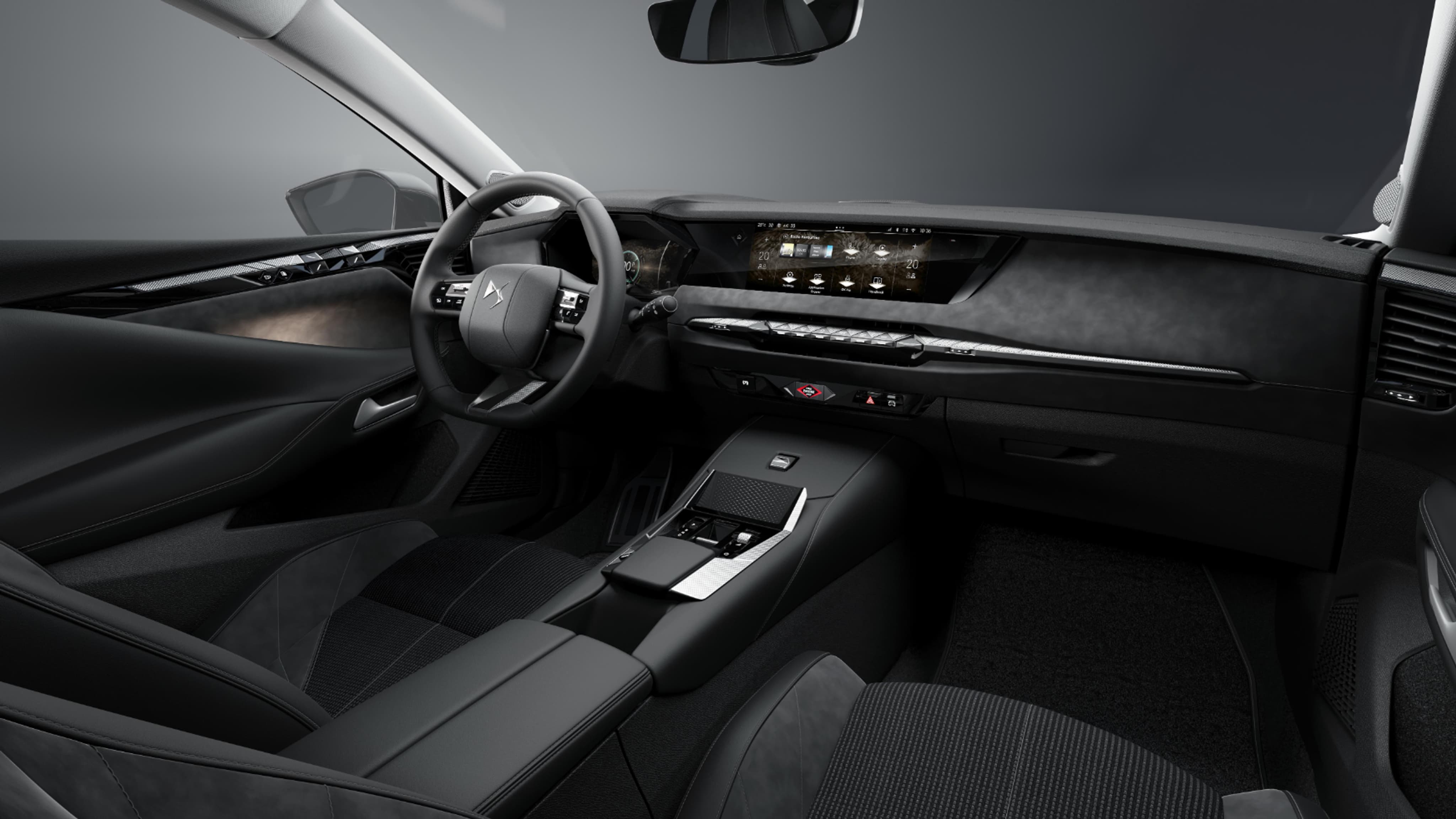 DS dévoile sa nouvelle "N°4" avec une version électrique