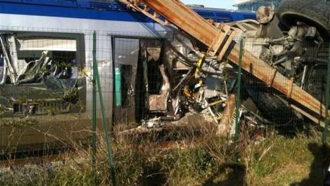 Marseille : collision entre un train et un camion-grue, 32 blessés dont 1 grave