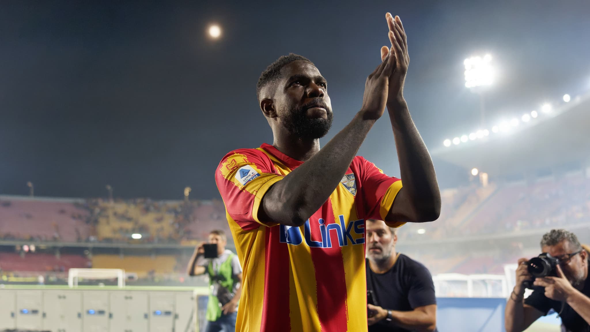 Serie A: la vive émotion d'Umtiti après son départ de Lecce (avec un ...