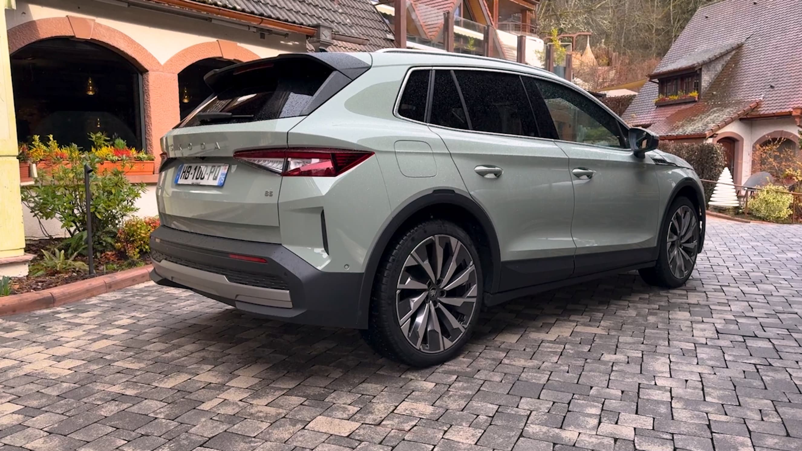 ESSAI. Skoda Elroq, le SUV électrique qui veut faire mieux que l'Enyaq