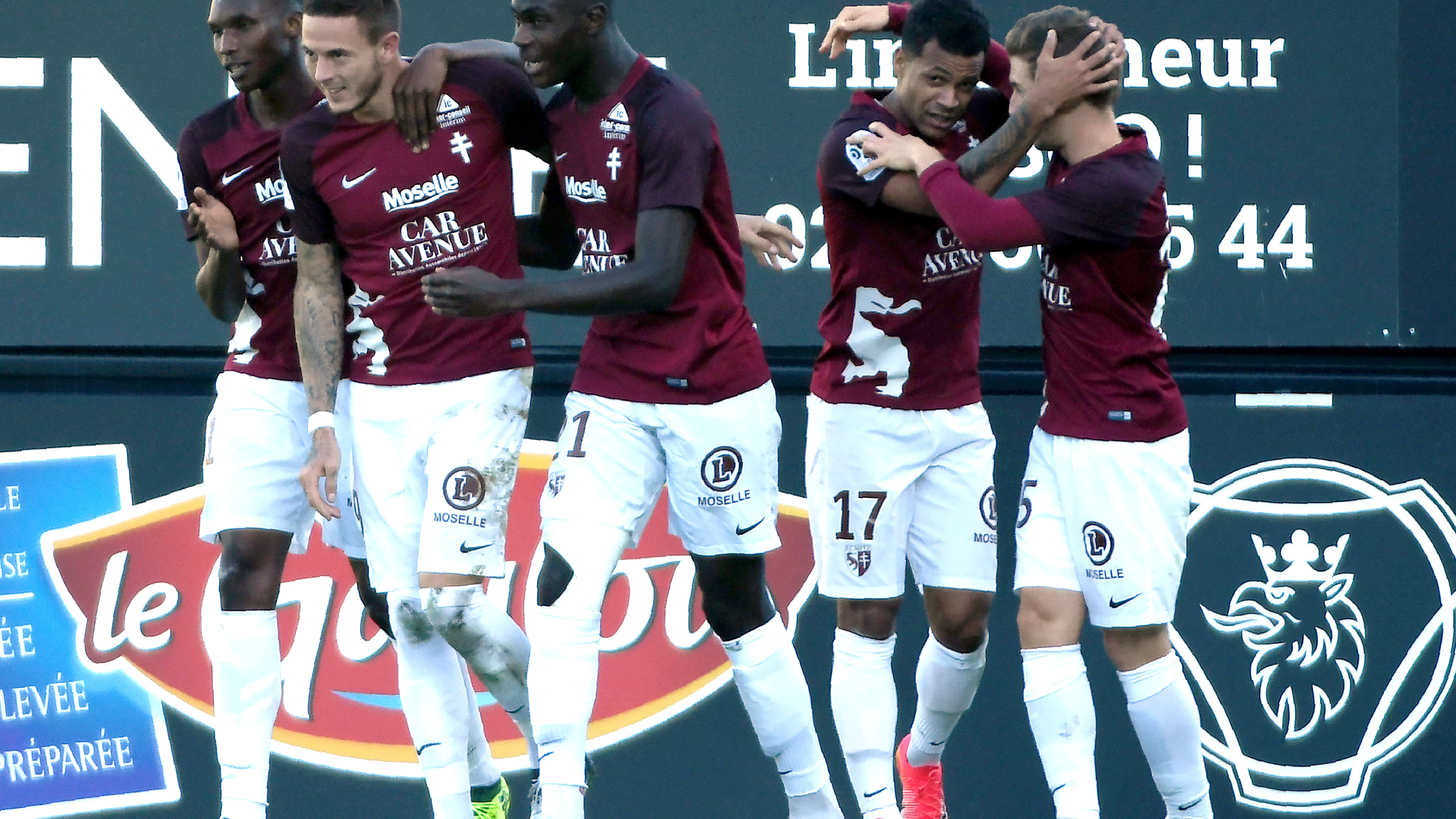 Metz: si, si, Nolan Roux aime le foot