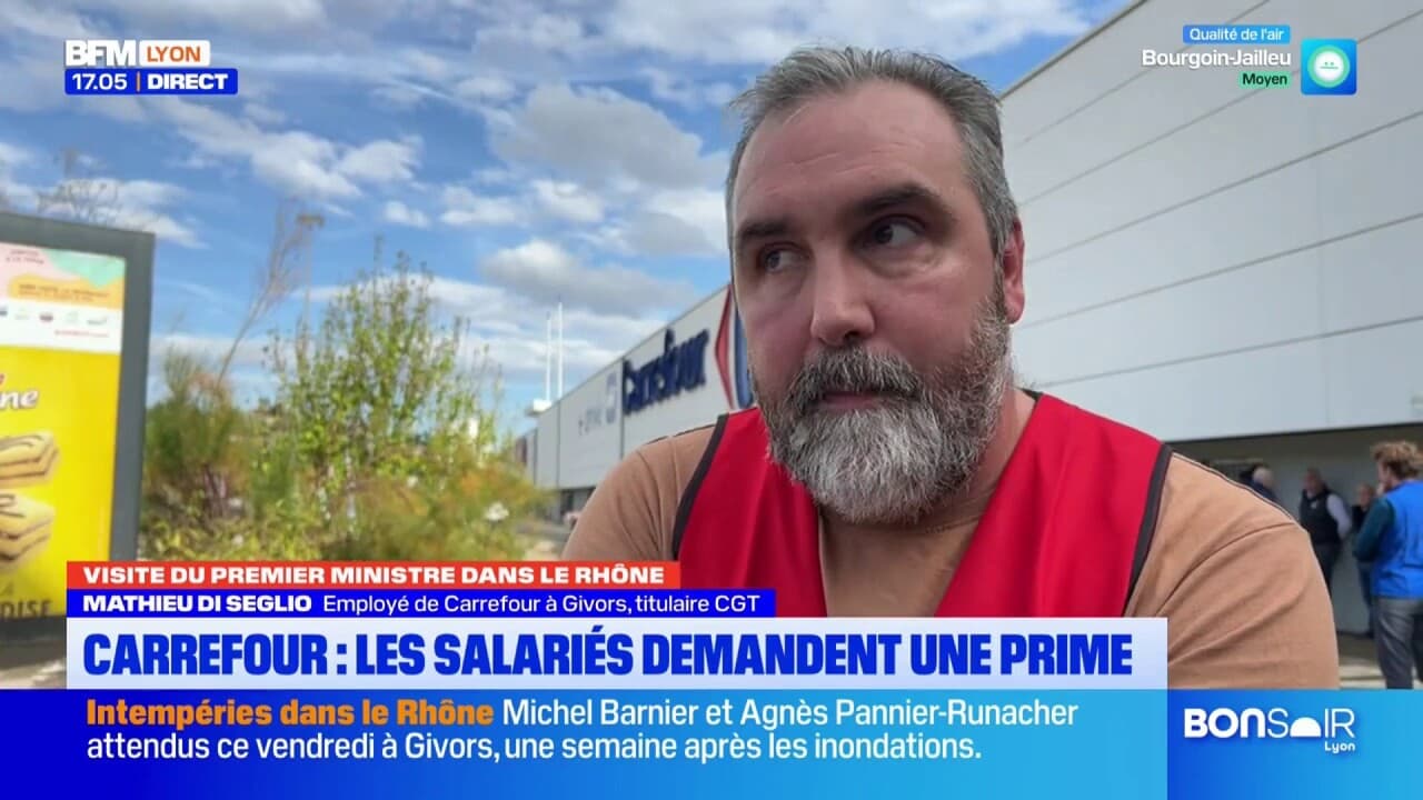 Intempéries dans le Rhône: les salariés du Carrefour de Givors ...