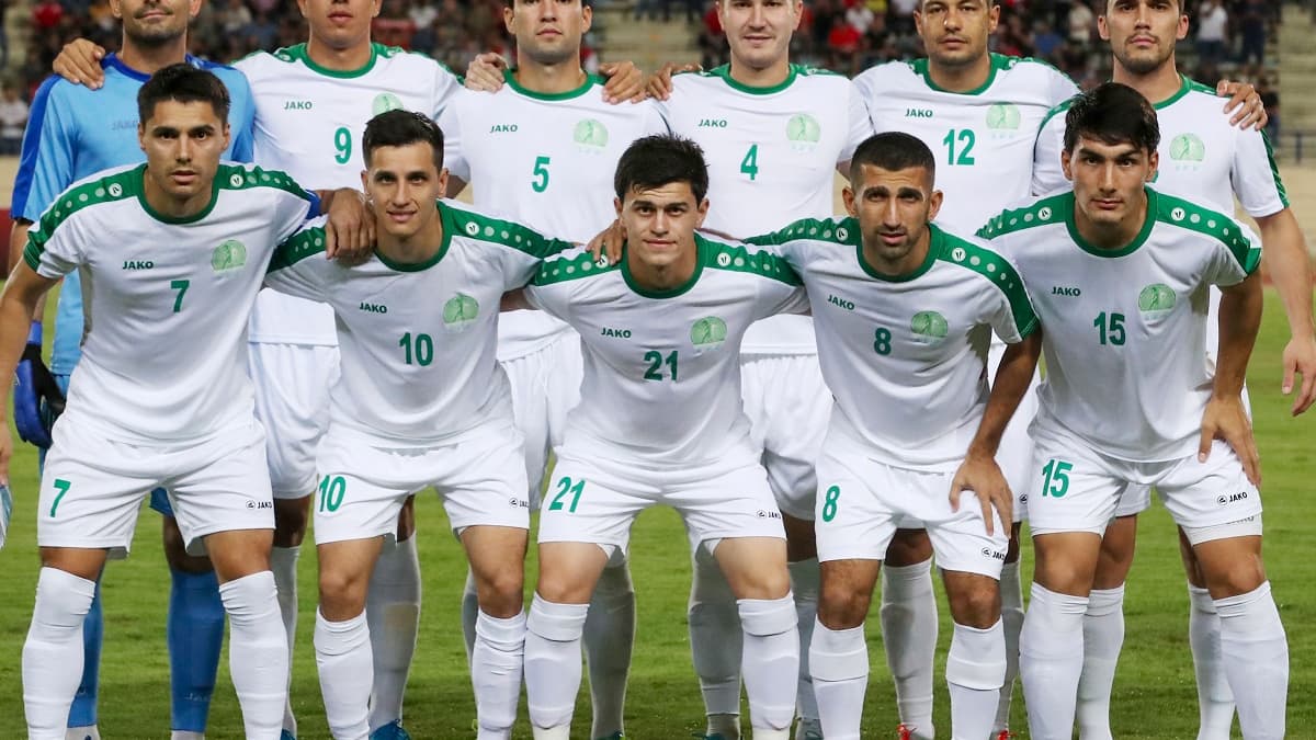 Football: le Turkménistan reprend aussi, six pays jouent dans le monde