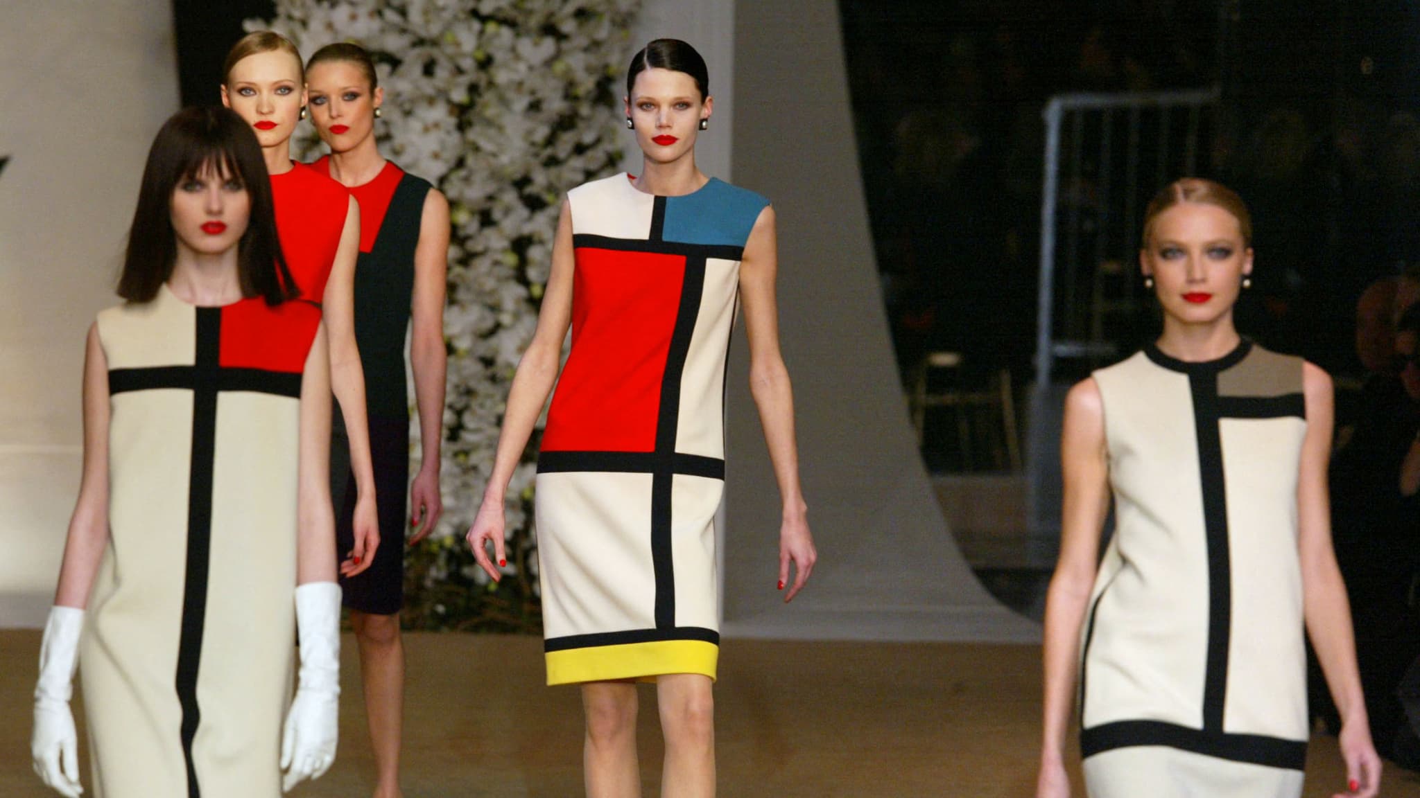 François-Joseph Graf réinvente le motif Mondrian en hommage à Yves ...