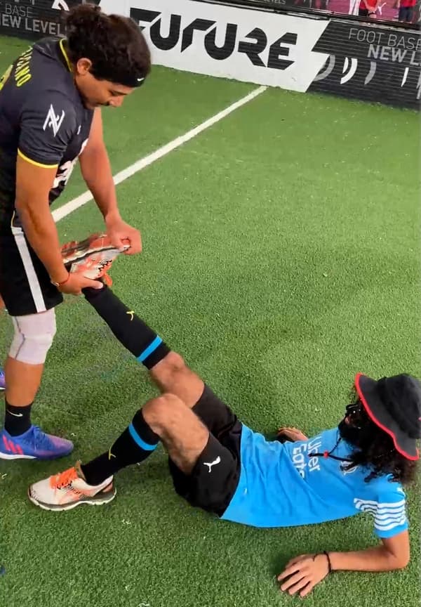 Double Contact: on a tapé un foot avec TK et son équipe à Marseille
