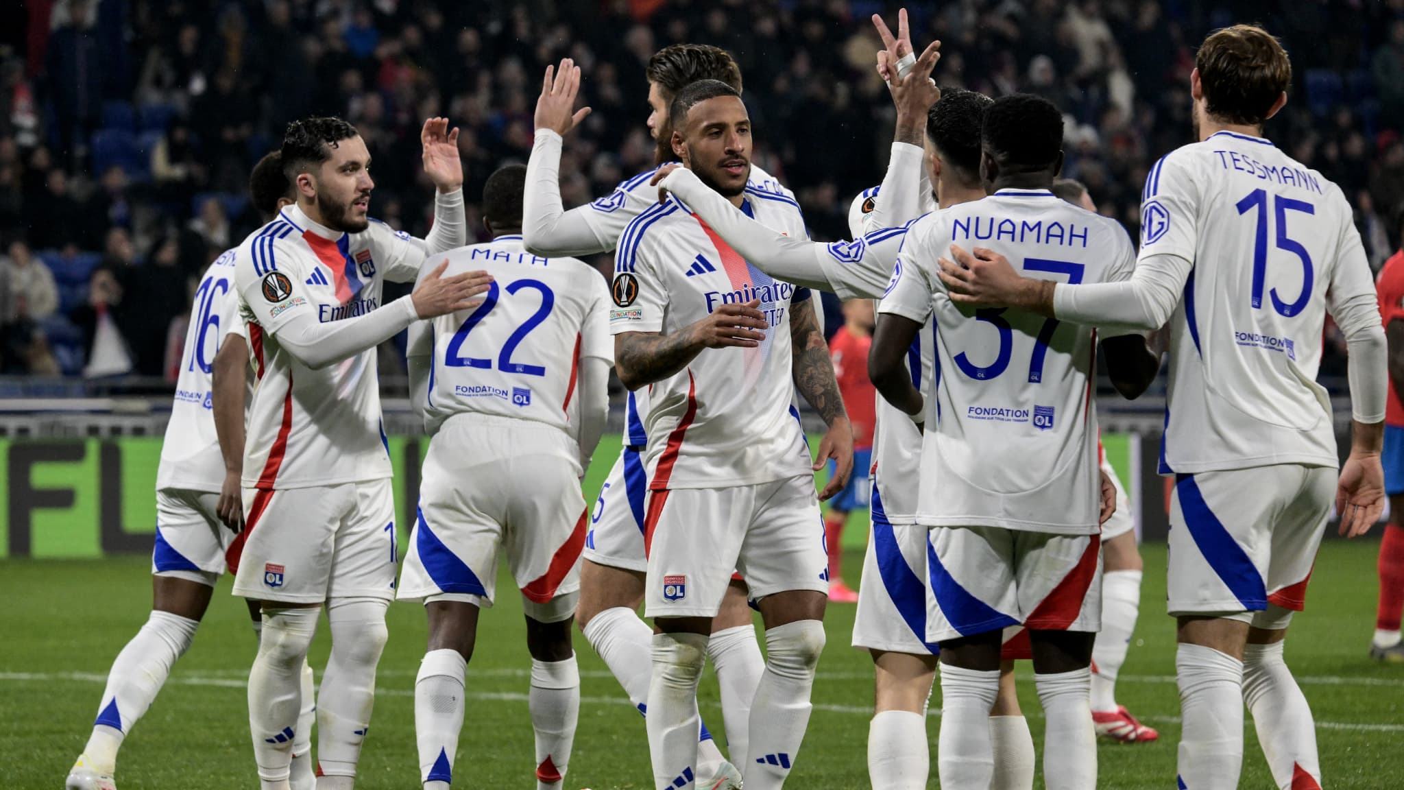 Ligue Europa: un choc OL-Manchester United en quarts, le tableau complet de la phase finale