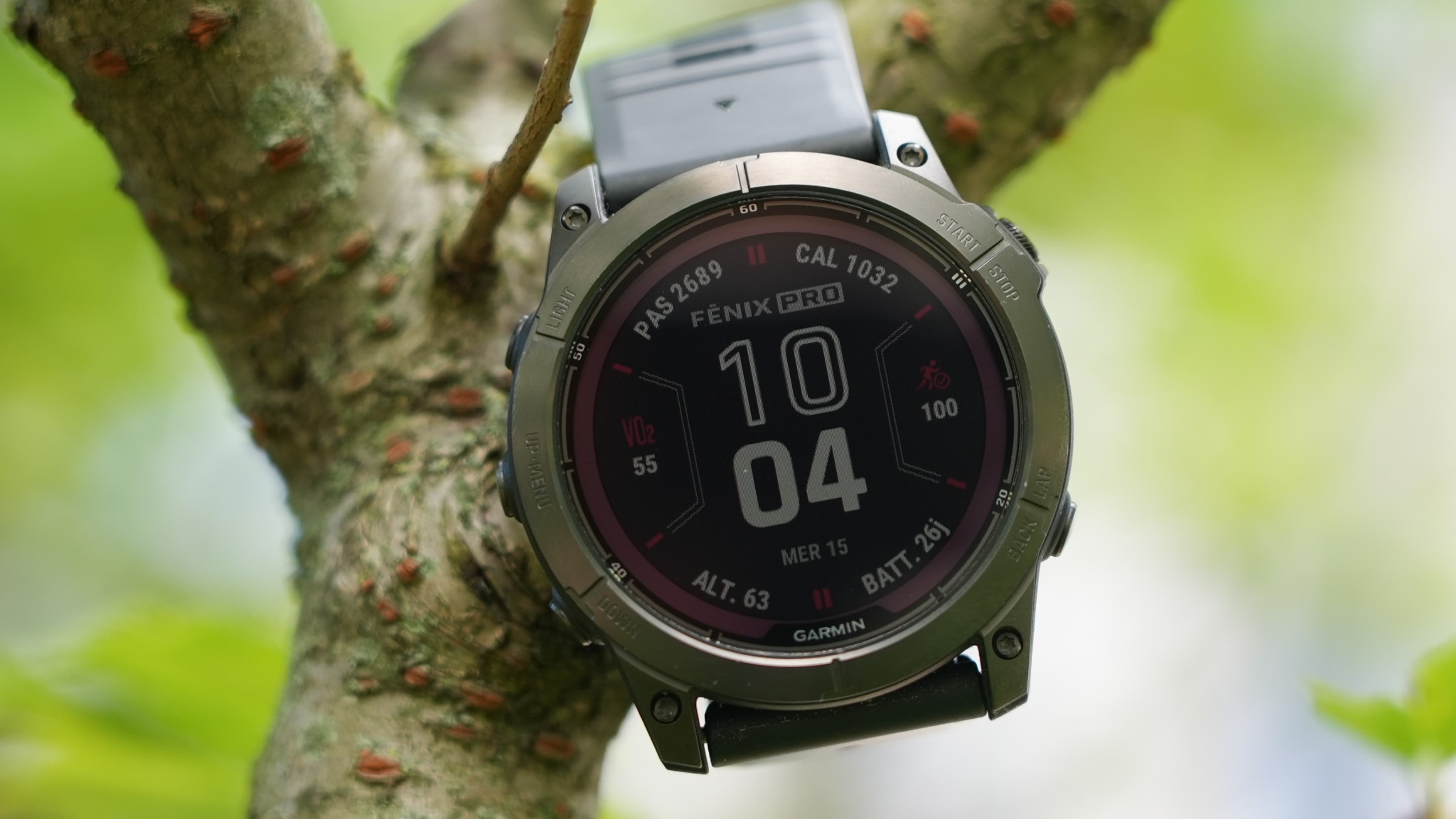 Test de la Garmin Fénix 7X Pro, la montre qui vous donnera l'impression ...