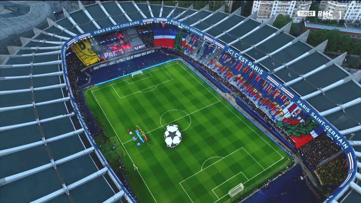 PSG-Dortmund: les images du magnifique triple tifo des supporteurs ...
