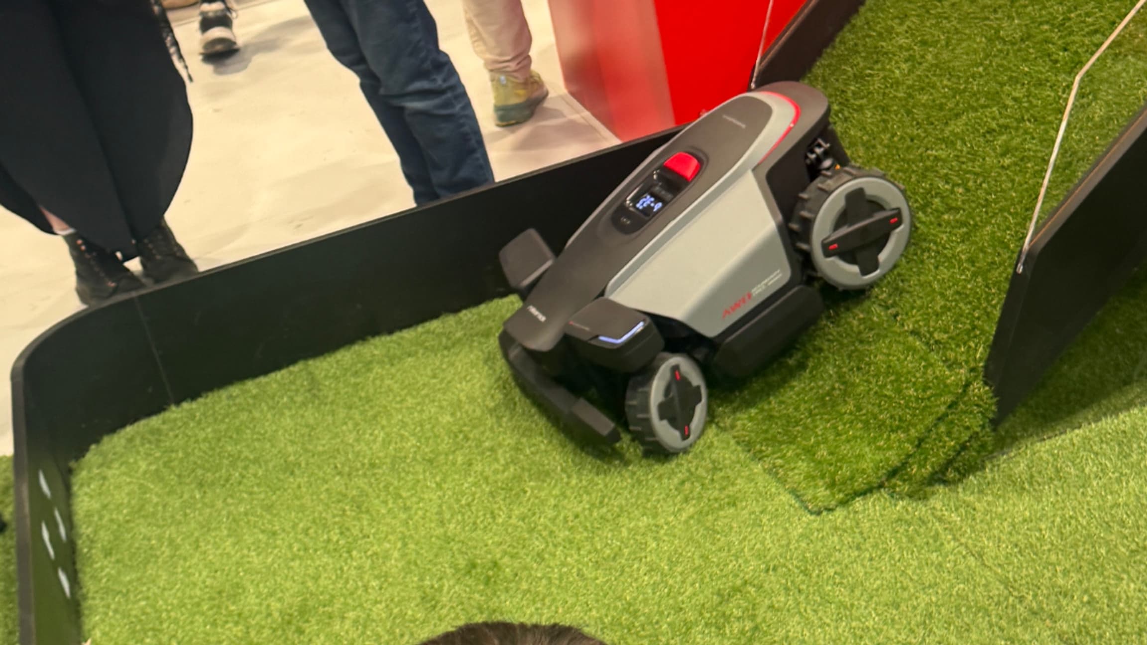 Utiles, intrigants, indispensables ou improbables: les 9 objets tech de notre IFA 2025