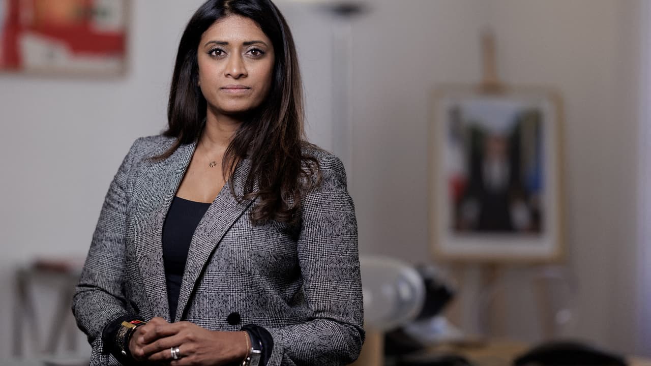 Prisca Thevenot: ce qu'il faut savoir de la nouvelle porte-parole du ...