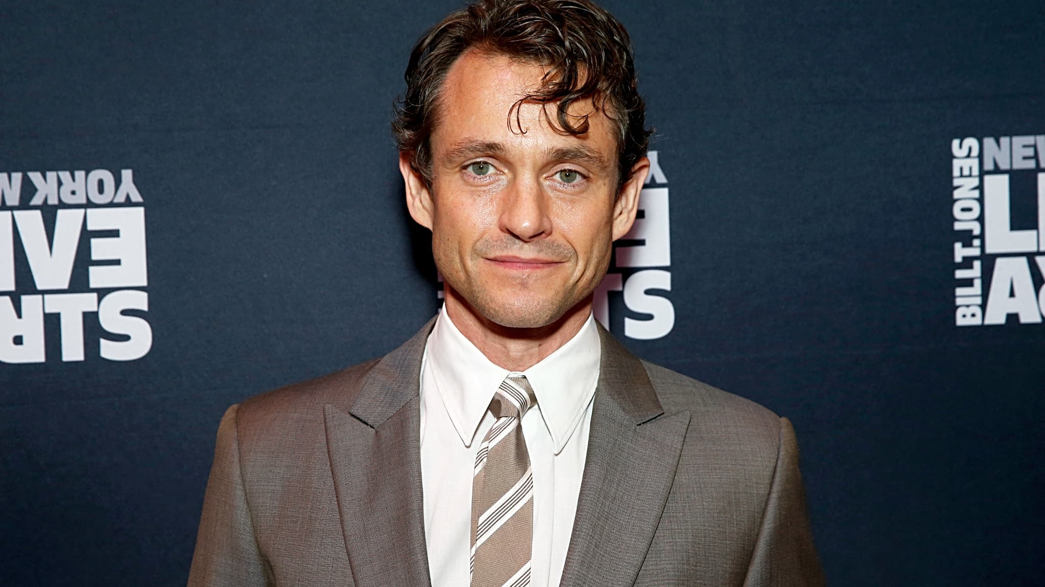 Un acteur de "Downton Abbey" participe à un podcast sur l'assassinat de ...