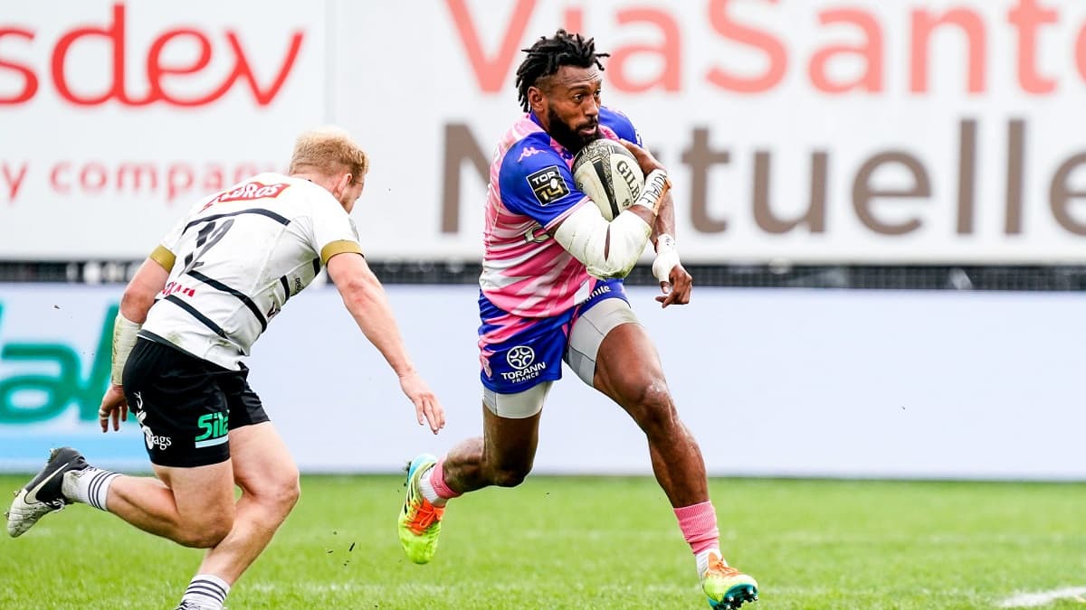 Toulon: le centre du Stade Français, Waisea, en approche