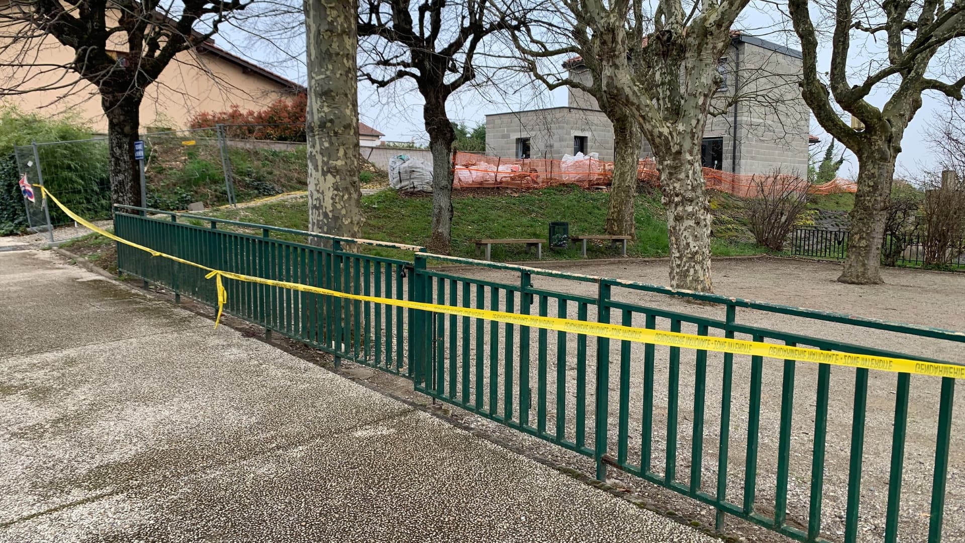 INFO BFM LYON. Saint-Laurent-de-Mure: un homme tué par balle et un ...