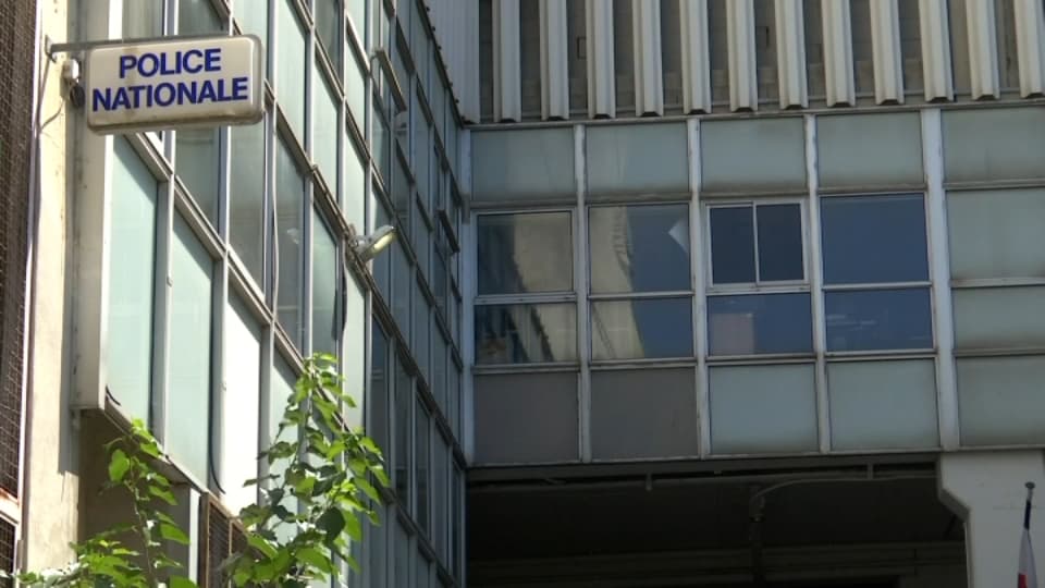 Les commissariats de police complètement noyés sous les plaintes: ce ...