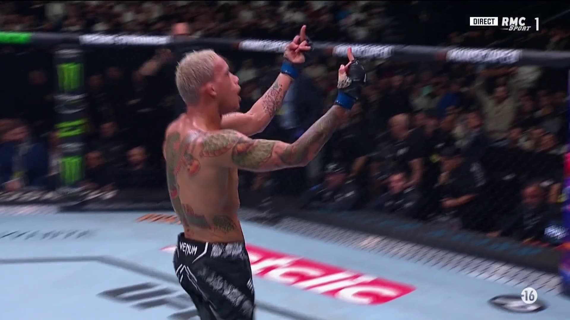 UFC Paris: le craquage de Bryan Battle avec ses doigts d'honneur au public